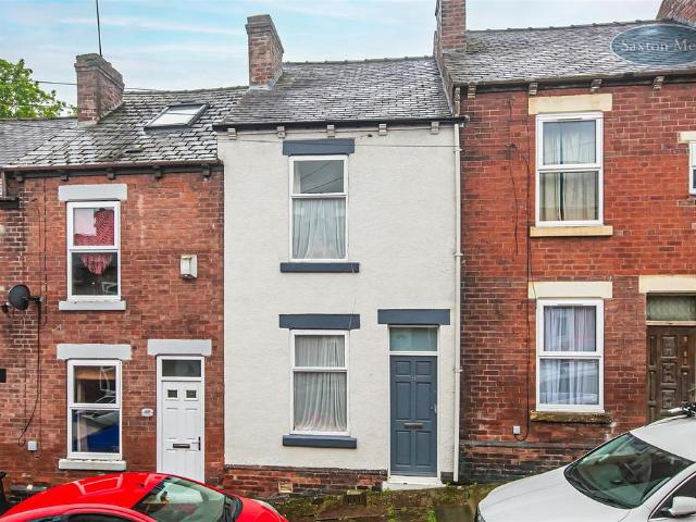 2 bedroom terraced house for sale