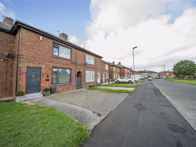 2 bedroom terraced house for sale