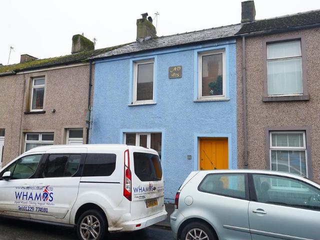2 bedroom terraced house for sale