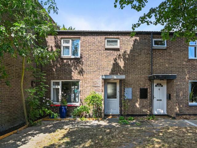 2 bedroom terraced house for sale