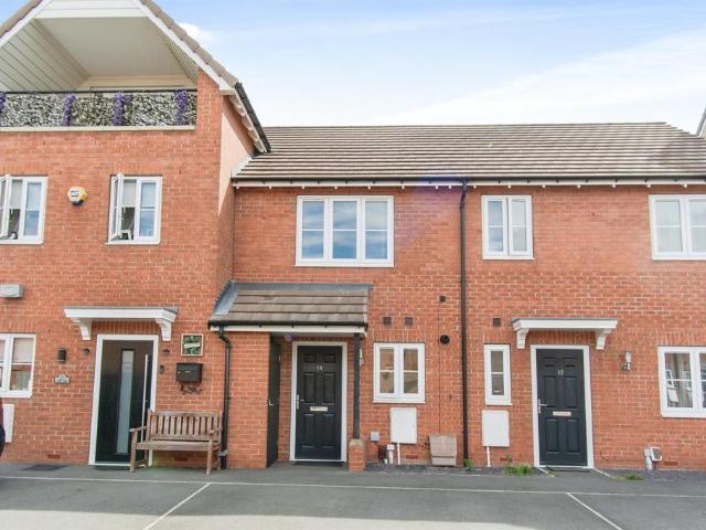 2 bedroom terraced house for sale