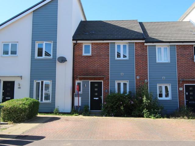 2 bedroom terraced house for sale