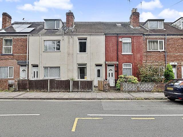 2 bedroom terraced house for sale