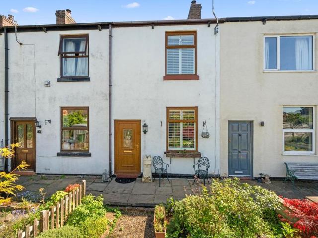 2 bedroom terraced house for sale