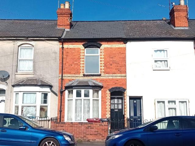 2 bedroom terraced house for sale
