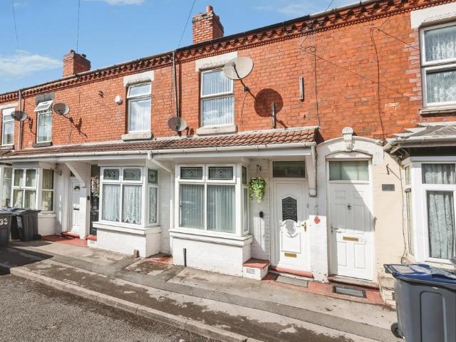 2 bedroom terraced house for sale