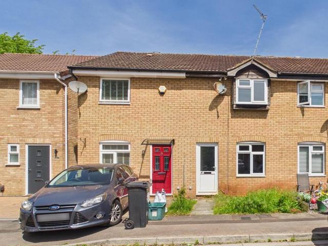 2 bedroom terraced house for sale