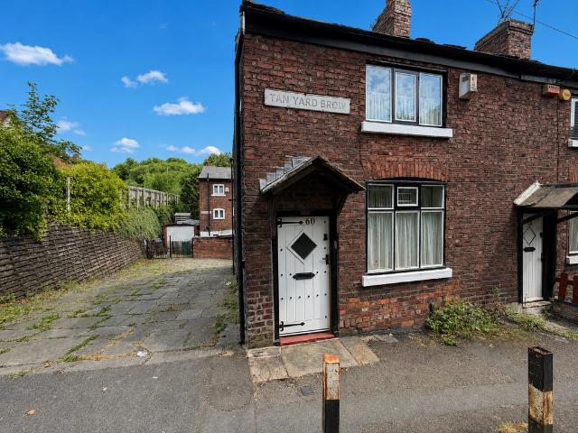2 bedroom terraced house for sale
