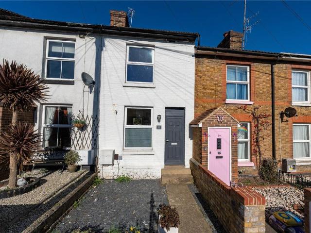 2 bedroom terraced house for sale