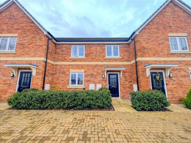2 bedroom terraced house for sale