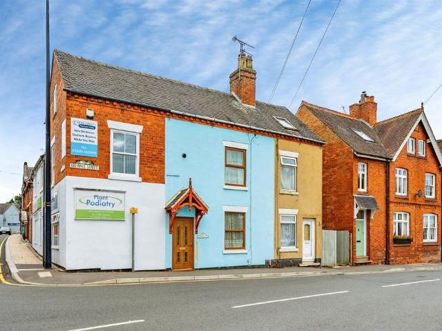 2 bedroom terraced house for sale