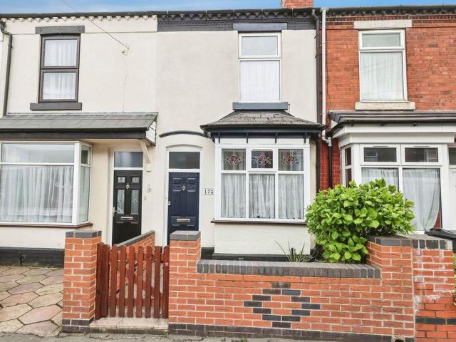 2 bedroom terraced house for sale