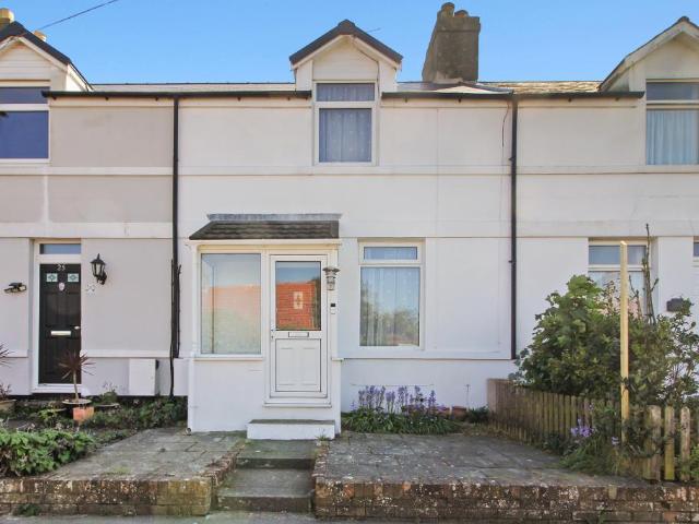 2 bedroom terraced house for sale