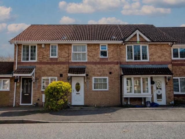 2 bedroom terraced house for sale