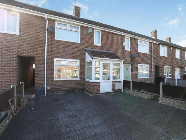 2 bedroom terraced house for sale