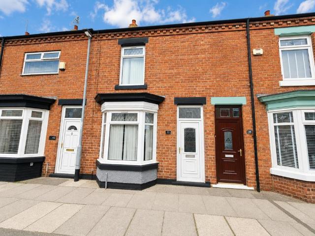 2 bedroom terraced house for sale