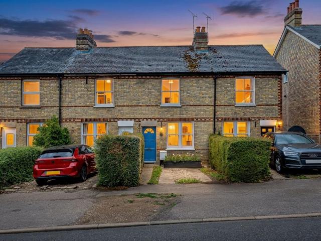 2 bedroom terraced house for sale