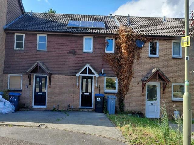2 bedroom terraced house for sale