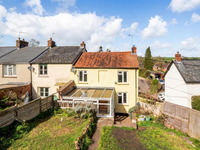 2 bedroom terraced house for sale