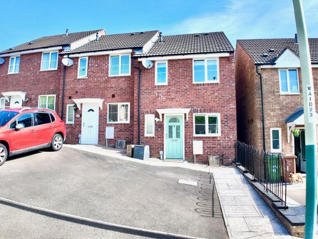 2 bedroom terraced house for sale