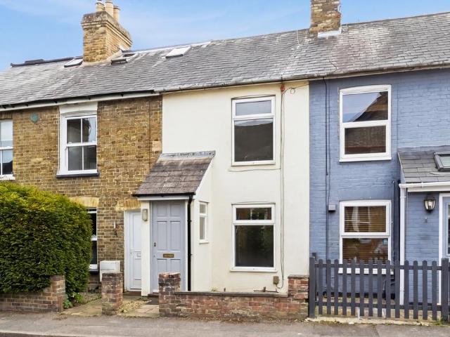 2 bedroom terraced house for sale