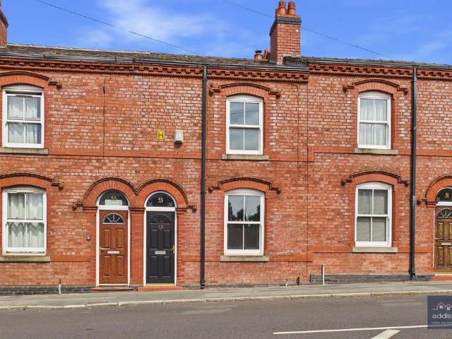 2 bedroom terraced house for sale