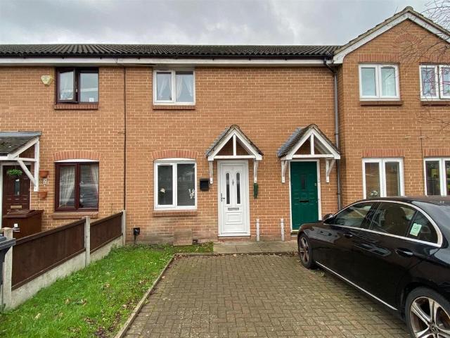 2 bedroom terraced house for sale