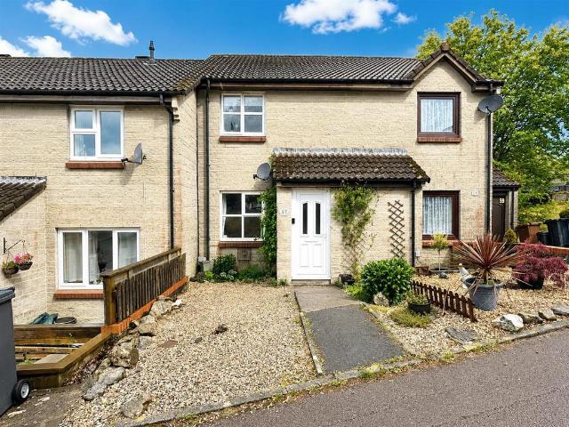 2 bedroom terraced house for sale