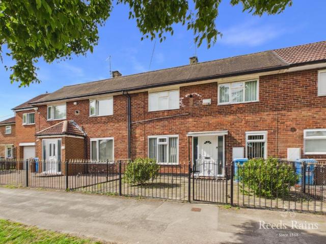 2 bedroom terraced house for sale