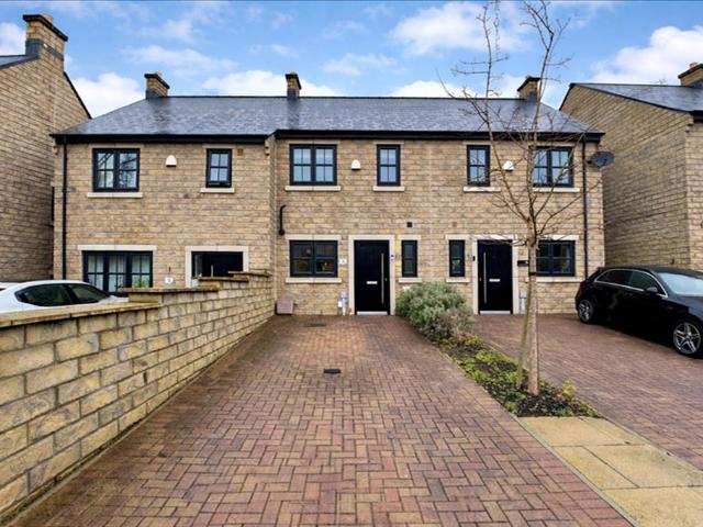 2 bedroom terraced house for sale