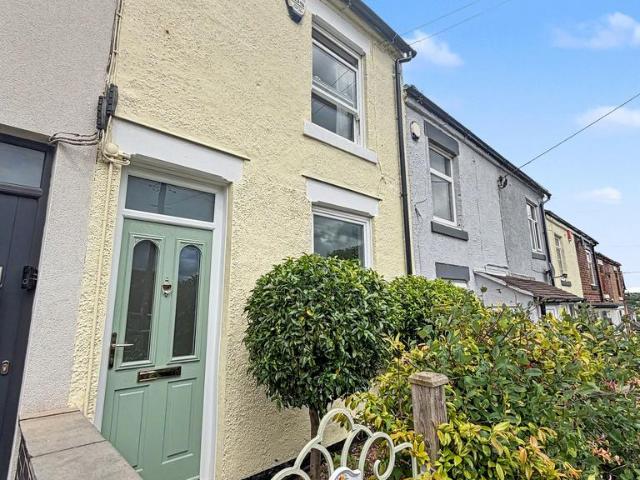 2 bedroom terraced house for sale