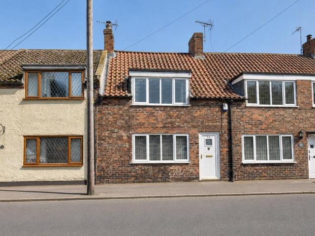 2 bedroom terraced house for sale