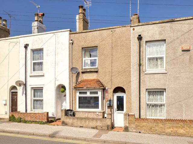 2 bedroom terraced house for sale