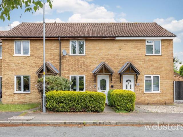 2 bedroom terraced house for sale