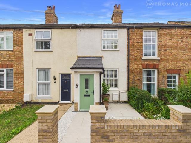 2 bedroom terraced house for sale