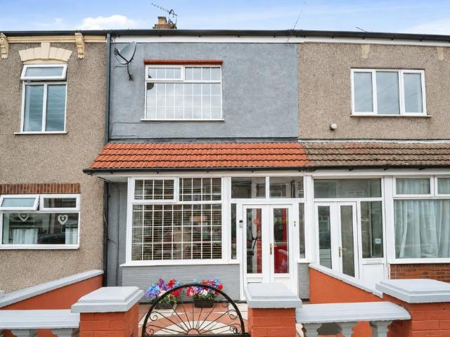 2 bedroom terraced house for sale