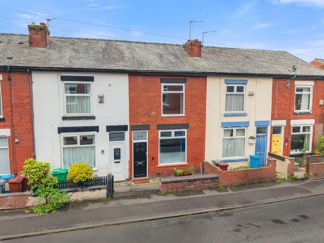 2 bedroom terraced house for sale