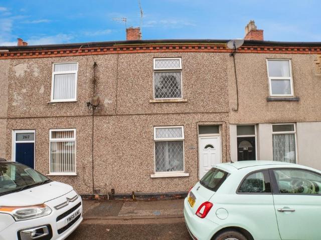 2 bedroom terraced house for sale