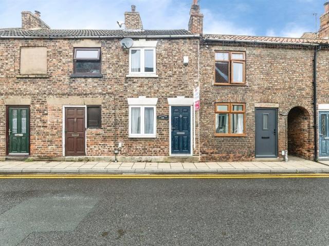 2 bedroom terraced house for sale