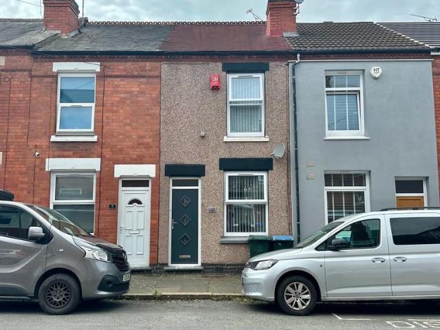 2 bedroom terraced house for sale