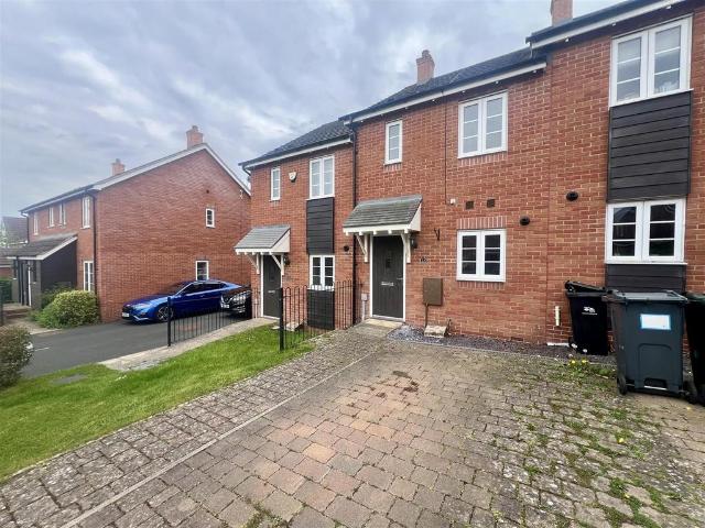 2 bedroom terraced house for sale