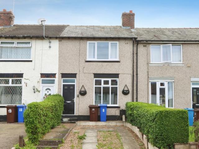 2 bedroom terraced house for sale