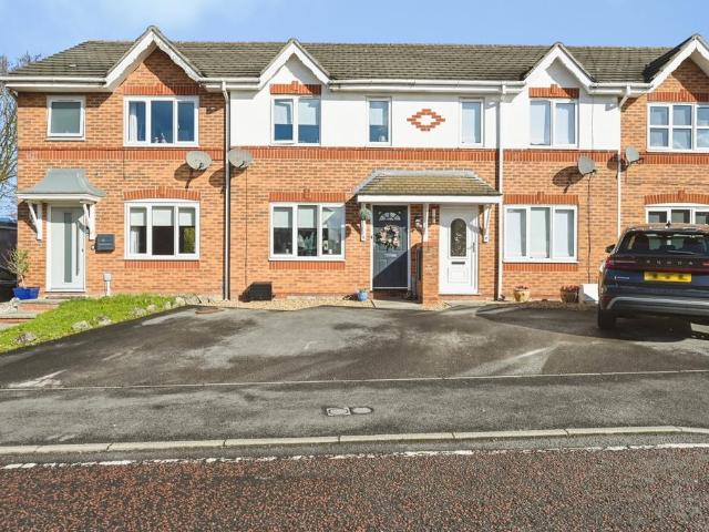 2 bedroom terraced house for sale