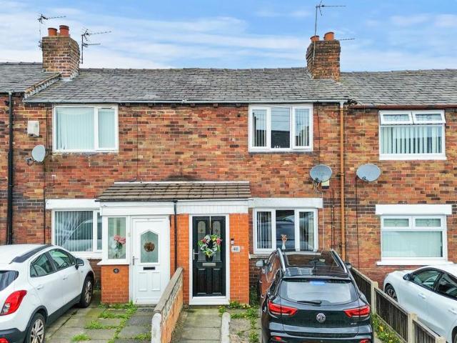 2 bedroom terraced house for sale