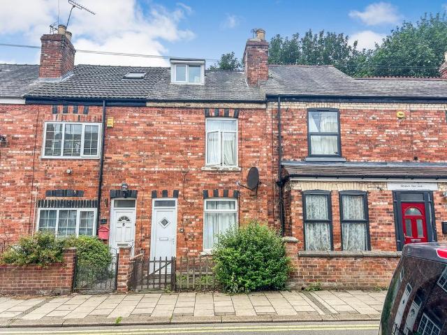 2 bedroom terraced house for sale