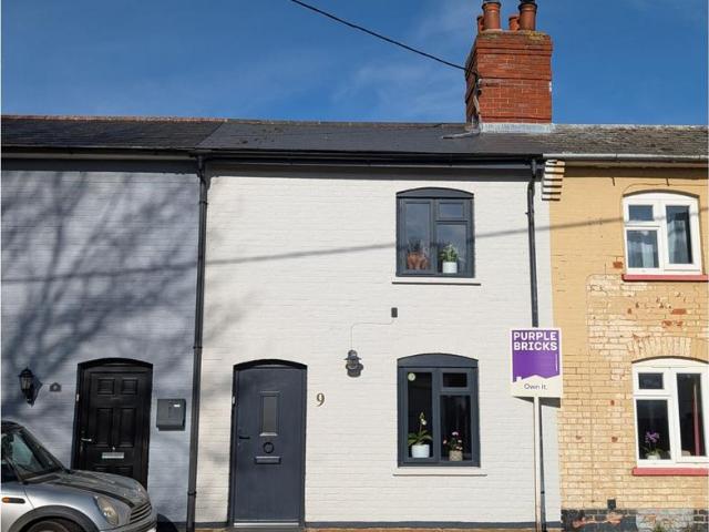 2 bedroom terraced house for sale