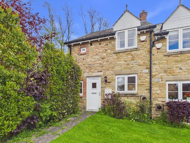2 bedroom terraced house for sale