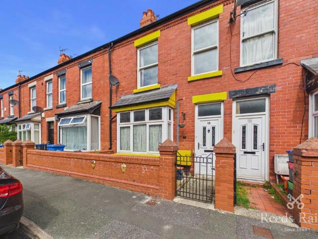 2 bedroom terraced house for sale