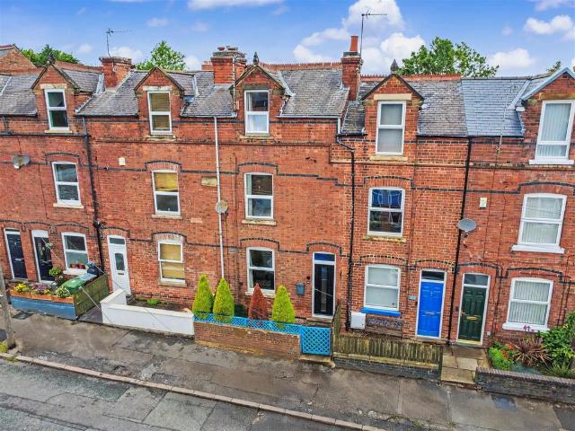 2 bedroom terraced house for sale