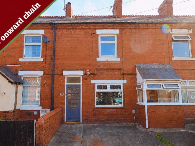 2 bedroom terraced house for sale